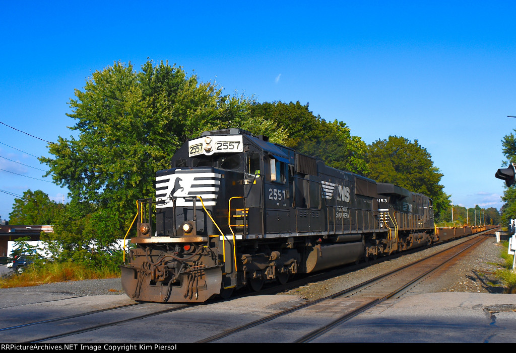 NS 2557 25W Baretable